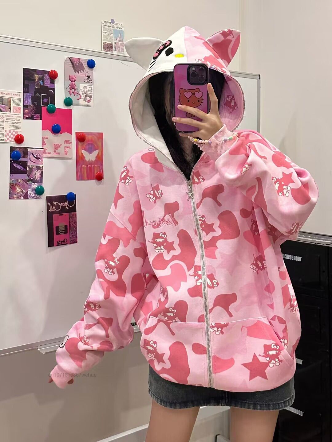 Armed Hello Kitty Camo Hoodie – Luxandluxy
