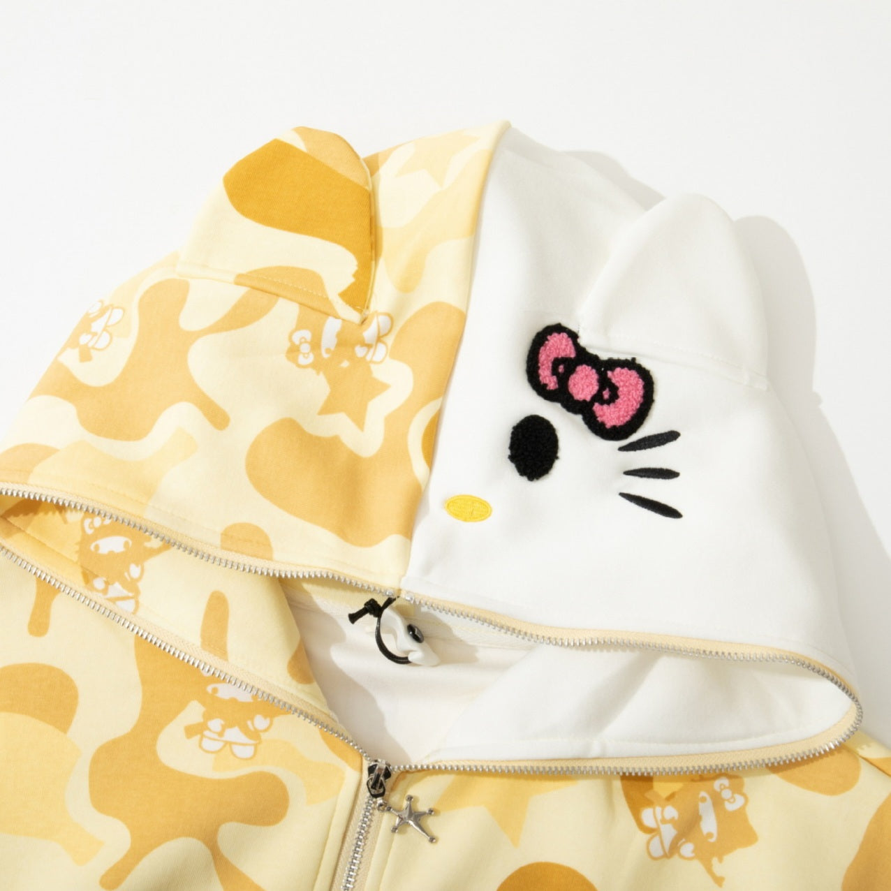Armed Hello Kitty Camo Hoodie – Luxandluxy