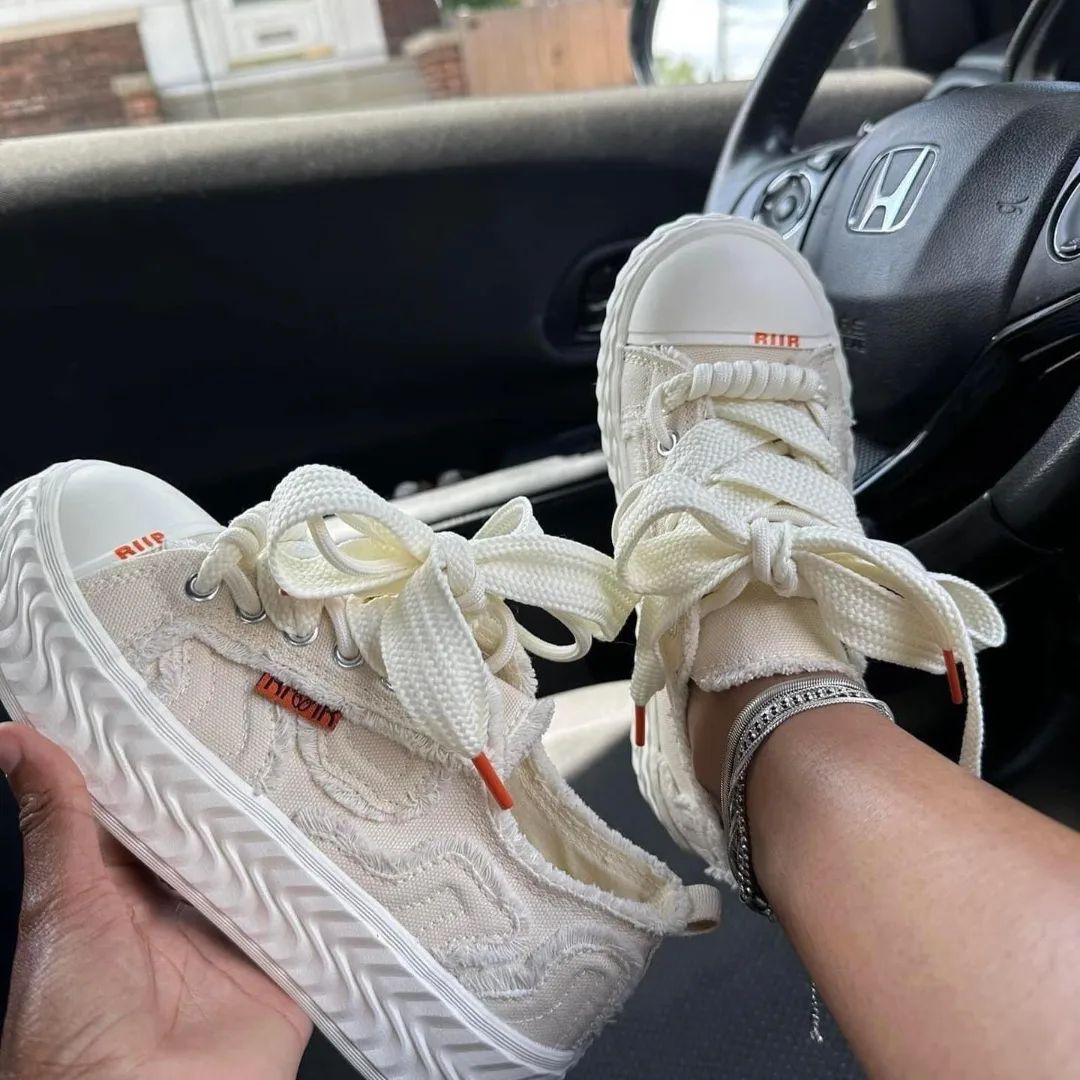 Distressed Platform Sneakers – Luxandluxy