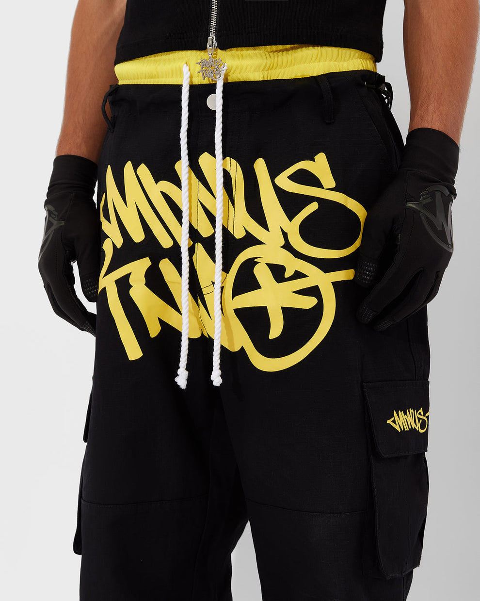 Minus Two Black Graff Cargo – Luxandluxy