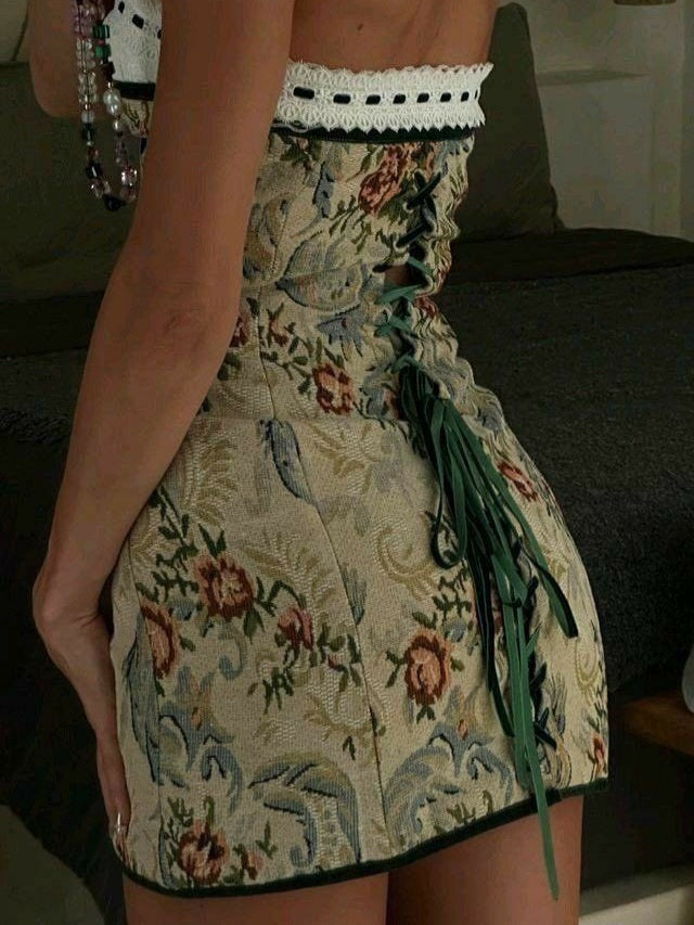 Sabrin Dress Tabi – Luxandluxy